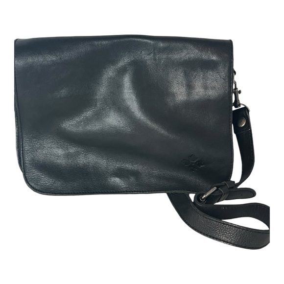 Patricia Nash | Bags | Patricia Nash Vito Flap Saddle Bag | Poshmark